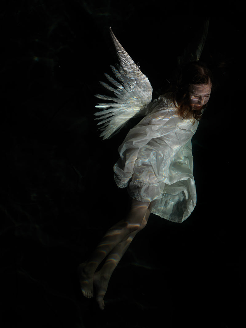 Echoes of Caravaggio Below: Underwater Photography Series — Distil ...